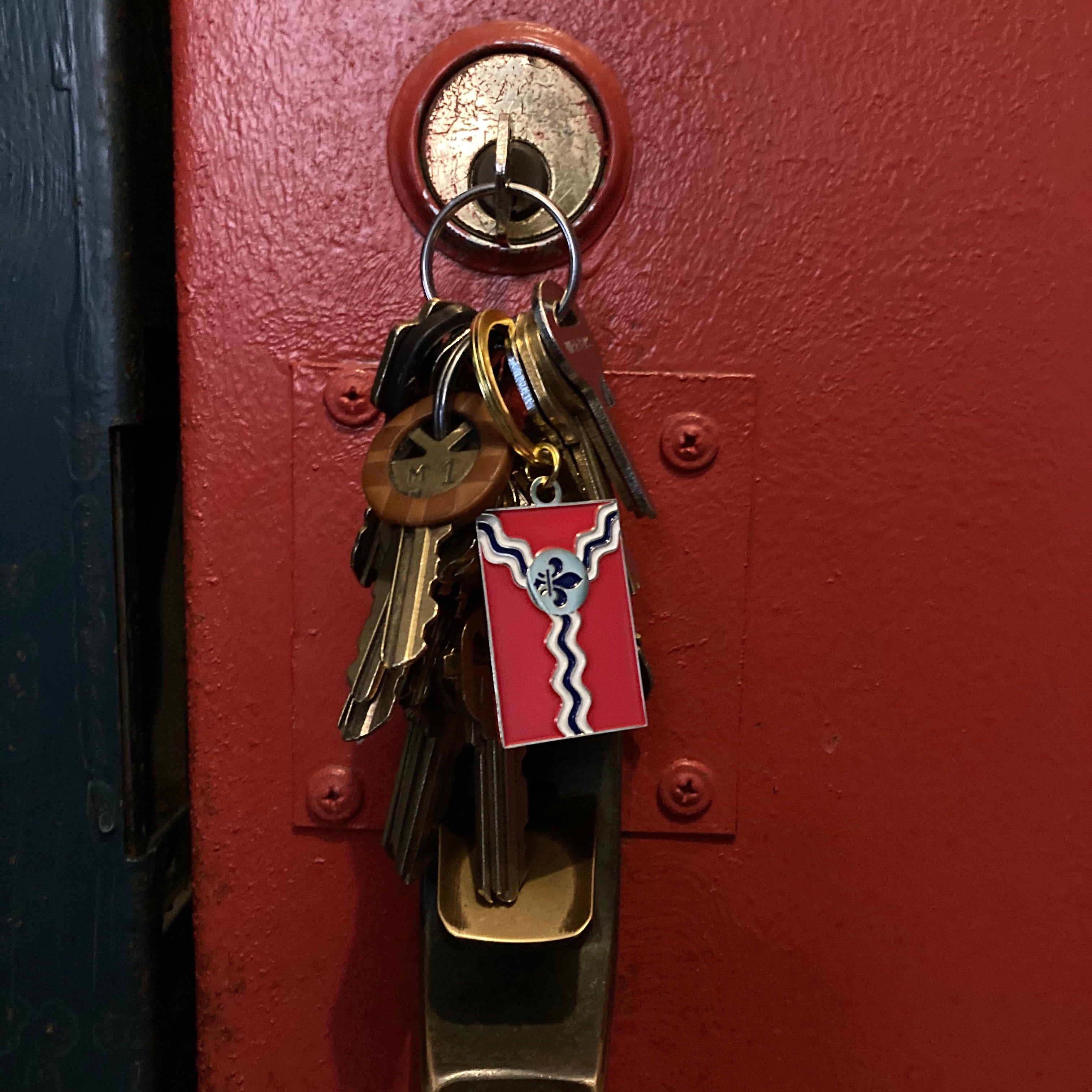 St Louis Flag Keychain | City Museum
